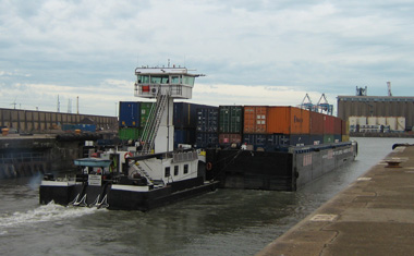 Peel Ports doubles Manchester Ship Canal barge capacity :: Lloyd's List