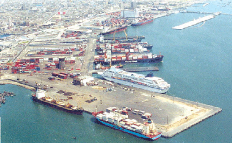 APM Terminals takes control at new Callao facility :: Lloyd's List