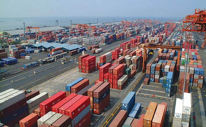 Expansion of Manila container yard nears completion :: Lloyd's List