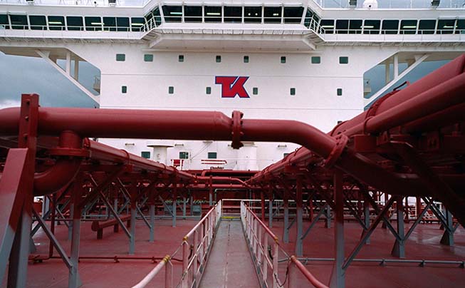 Grounded Teekay tanker re-floated off Lisbon :: Lloyd's List