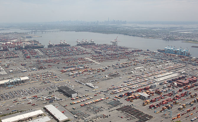 APM Terminals invests $70m in raising Port Elizabeth capacity :: Lloyd ...