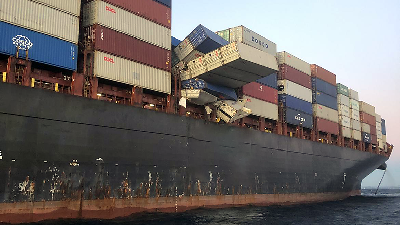 Weather routing critical factor in stack collapses :: Lloyd's List