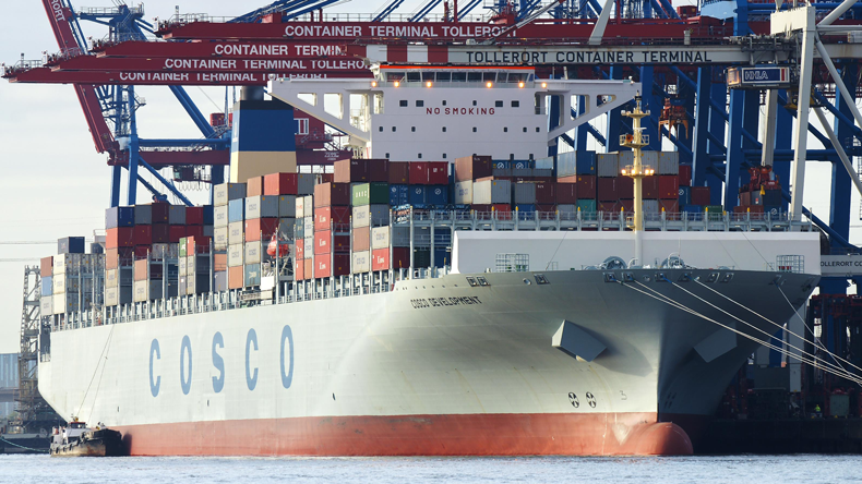 Cosco pushes back Hamburg port terminal deal :: Lloyd's List