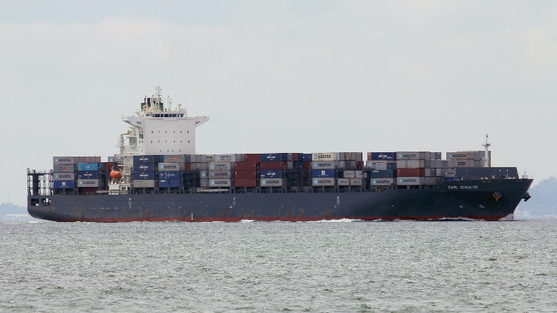 Boxship charter market defies usual December lull :: Lloyd's List