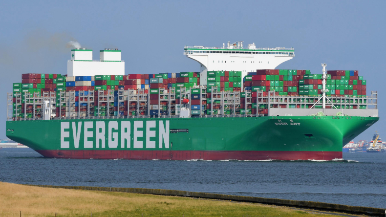 Evergreen joins the ranks of methanol boxship owners with $5bn ...