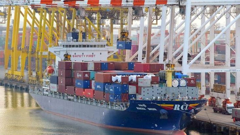 Regional Container Lines firms up boxship newbuilding contract :: Lloyd ...