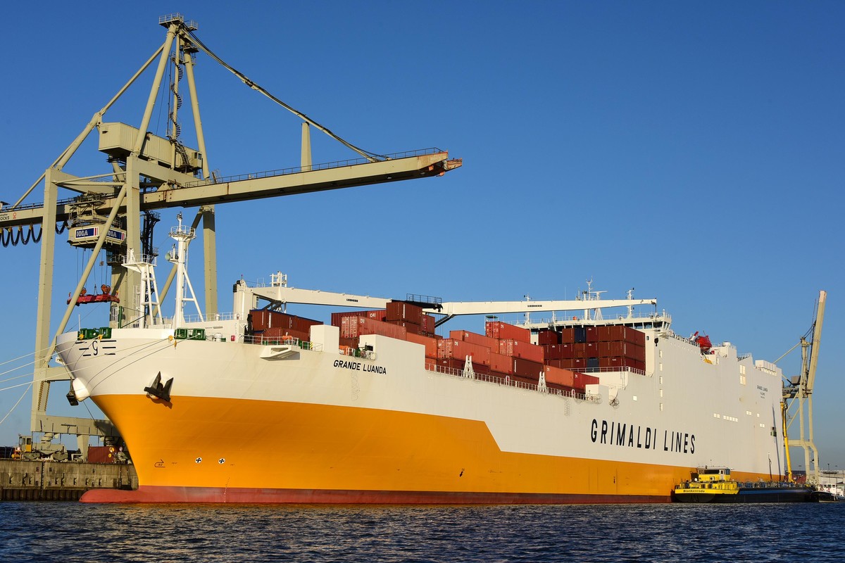 Grimaldi orders $500m con-ro ships at Hyundai Mipo :: Lloyd's List