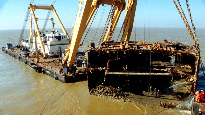 Salvors report further slump in revenues :: Lloyd's List