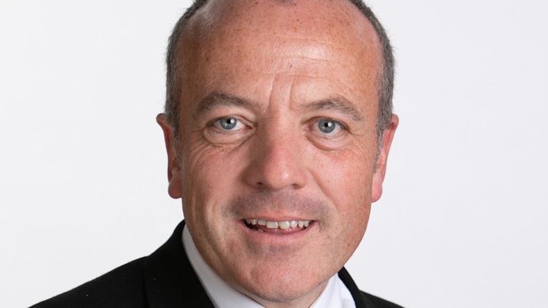 Opposition aims to boost UK shipping sector to win votes :: Lloyd's List