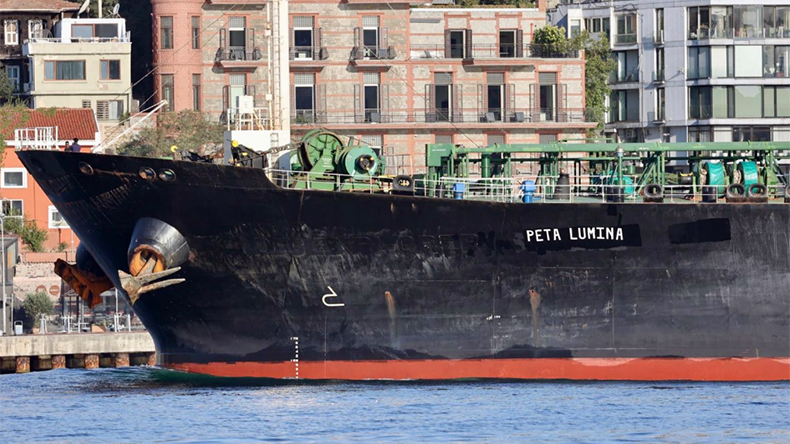 Russian traders give ships a ‘Bosporus paint job’ to conceal identities ...