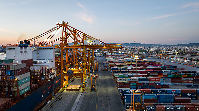 Thessaloniki becomes first Greek port with RTE reefer monitoring gear ...