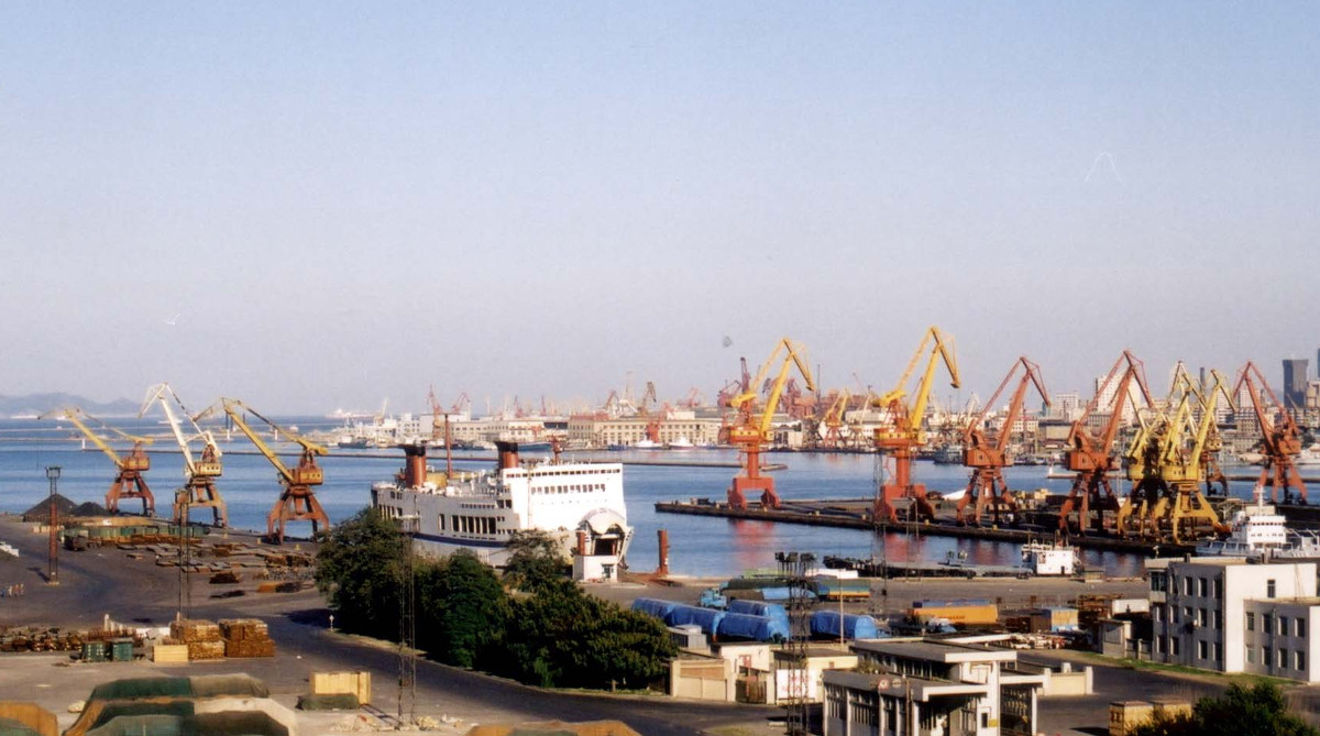 Dalian Port scraps $490m expansion projects to pay debt :: Lloyd's List