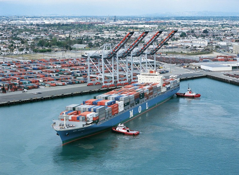 APL makes switch to TraPac terminal :: Lloyd's List