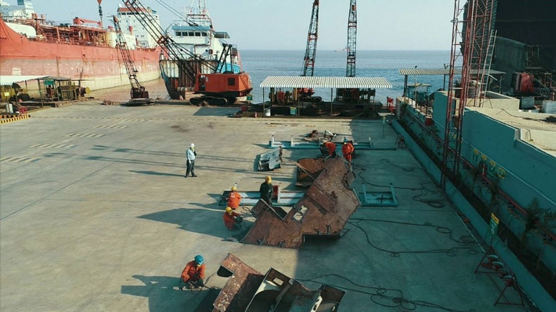 Time has come to understand the 'beaching' method :: Lloyd's List