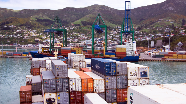 Container contract rates follow declining spot market :: Lloyd's List