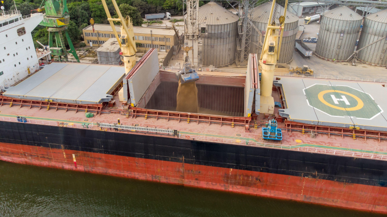 Soaring newbuilding prices are outpacing the dry bulk freight market ...