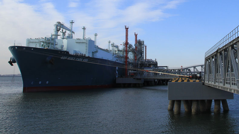 Engie deploys FSRU off Tianjin for Chinese winter LNG demand :: Lloyd's ...