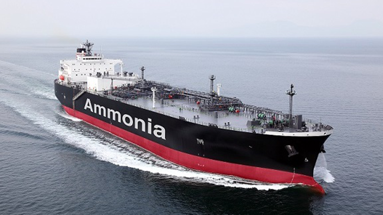 MAN to develop four-stroke ammonia engine :: Lloyd's List