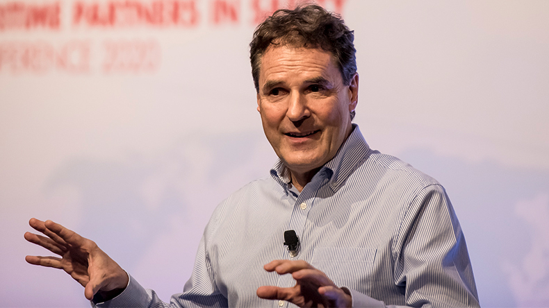 14 Grahaeme Henderson, Shell :: Lloyd's List