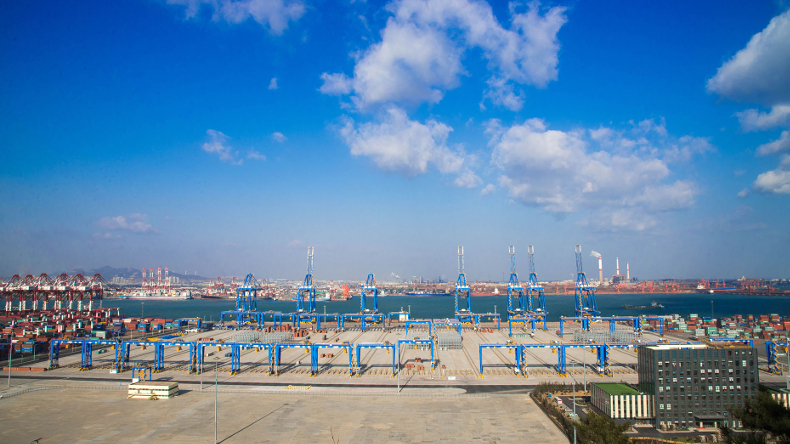 Chinese ports rush to upgrade to the smart age :: Lloyd's List